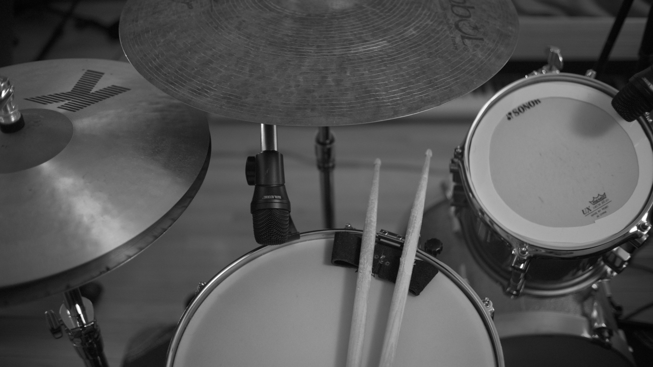 Bedroom Drums Pianobook